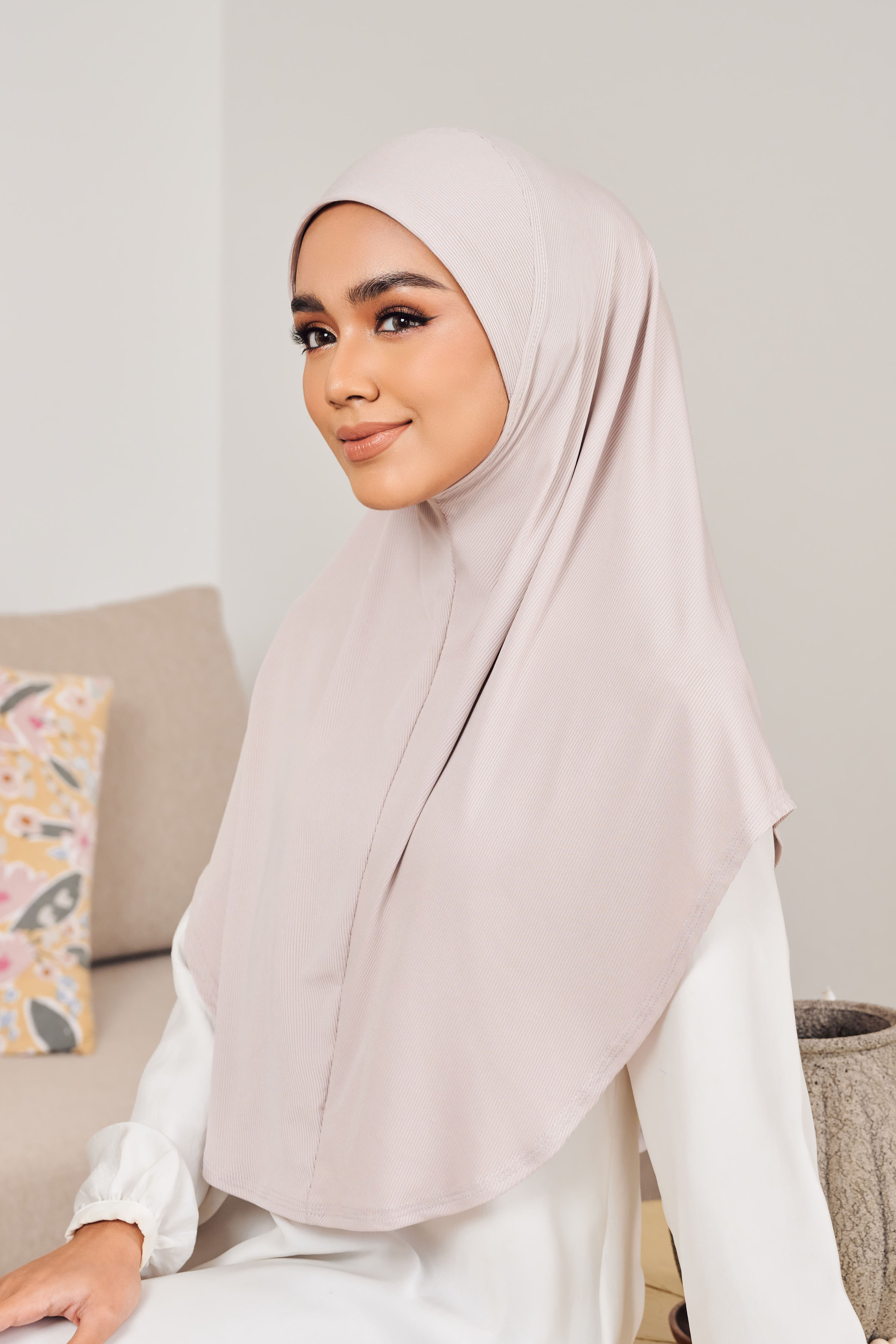 Radiusite | Online Fashion | Shawl | Tudung | Bawal | Khimar dan Jubah ...