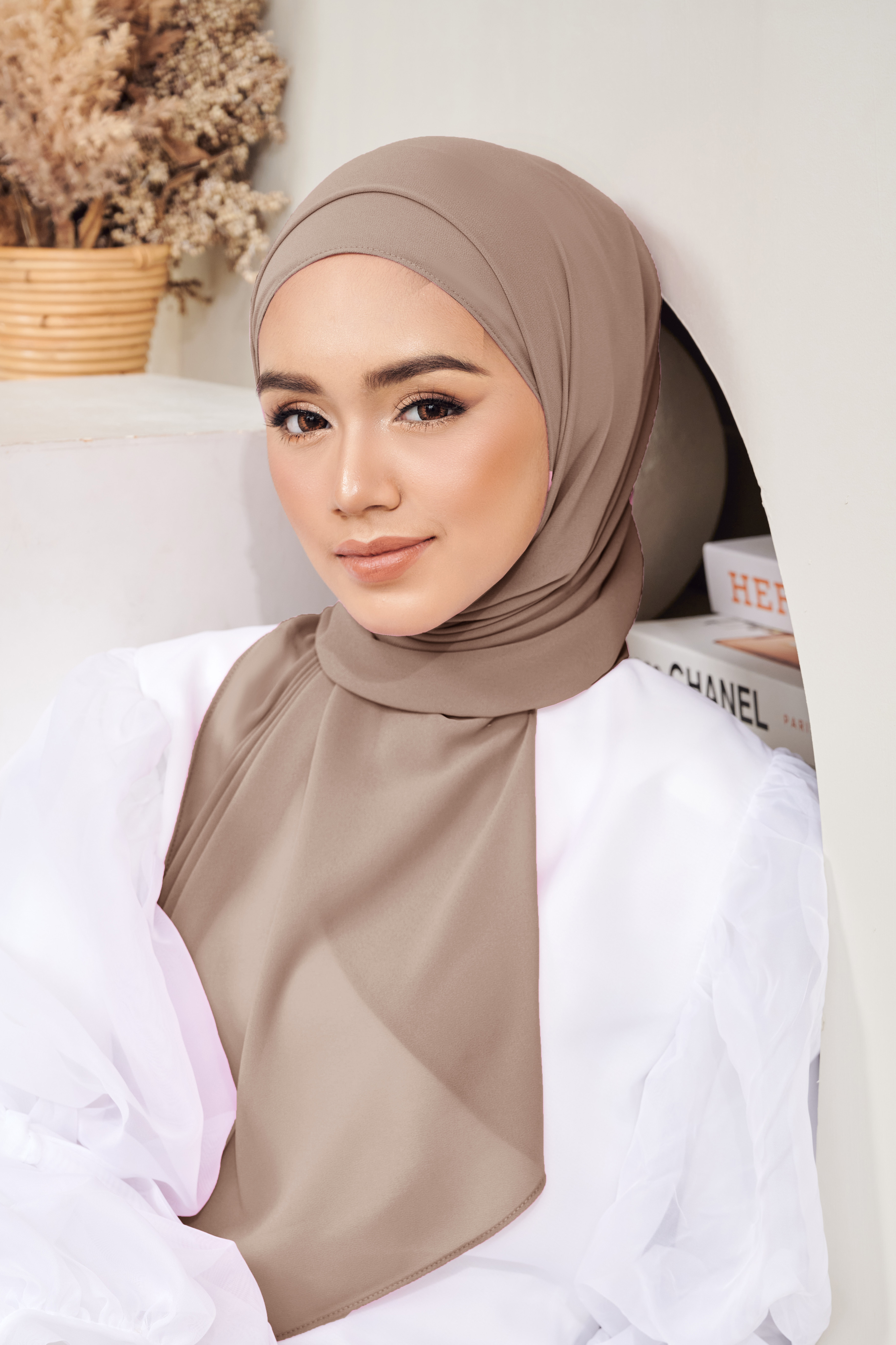 Radiusite | Online Fashion | Shawl | Tudung | Bawal | Khimar dan Jubah ...