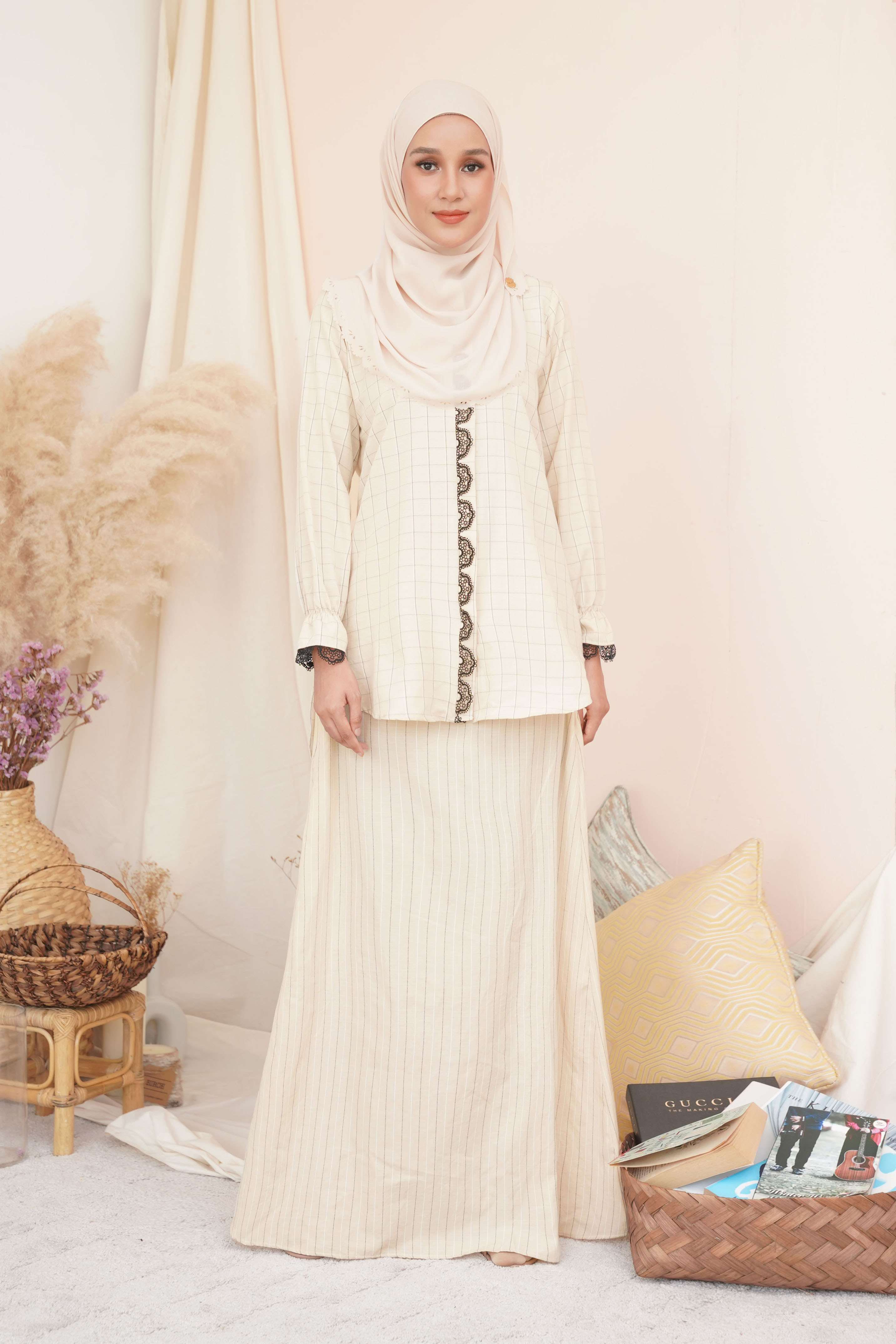 Radiusite | Online Fashion | Shawl | Tudung | Scarfs | DREEMIKA NURSING ...