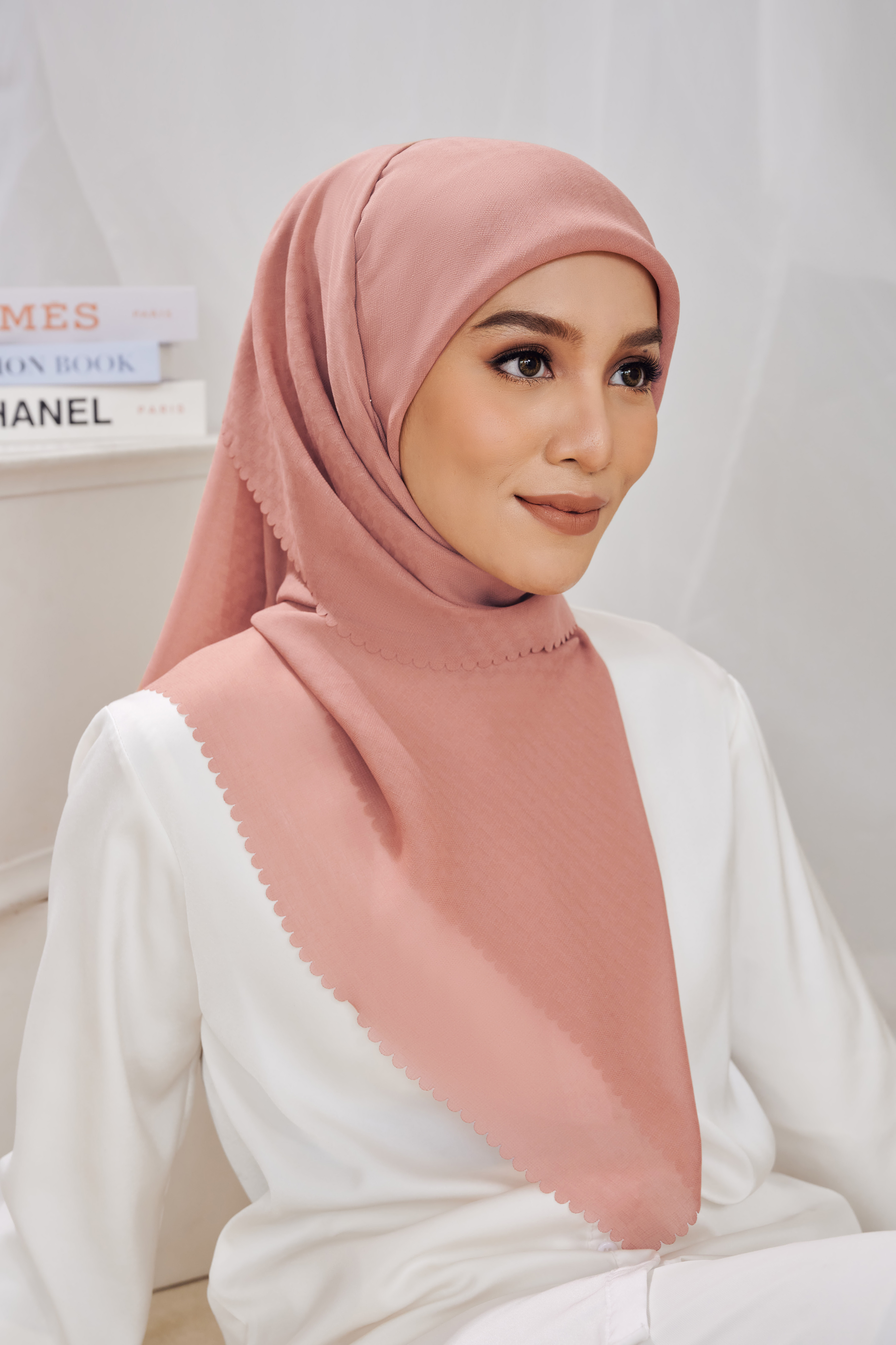 Radiusite | Online Fashion | Shawl | Tudung | Bawal | Khimar dan Jubah ...