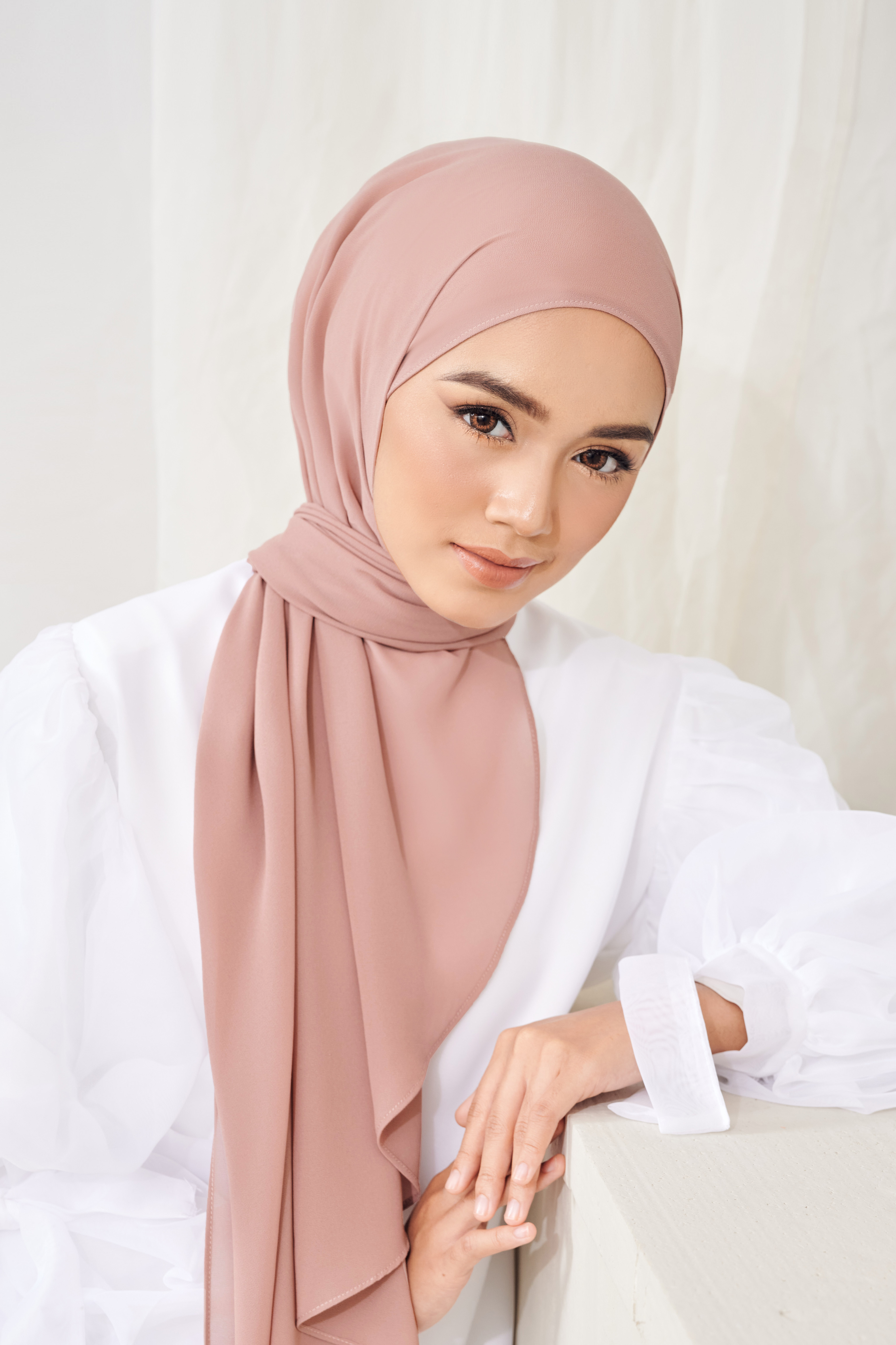 Radiusite | Online Fashion | Shawl | Tudung | Bawal | Khimar dan Jubah ...